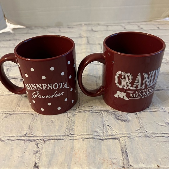 UNIVERSITY OF MINNESOTA | Dining | U Of M Bookstore Minnesota Grandma ...